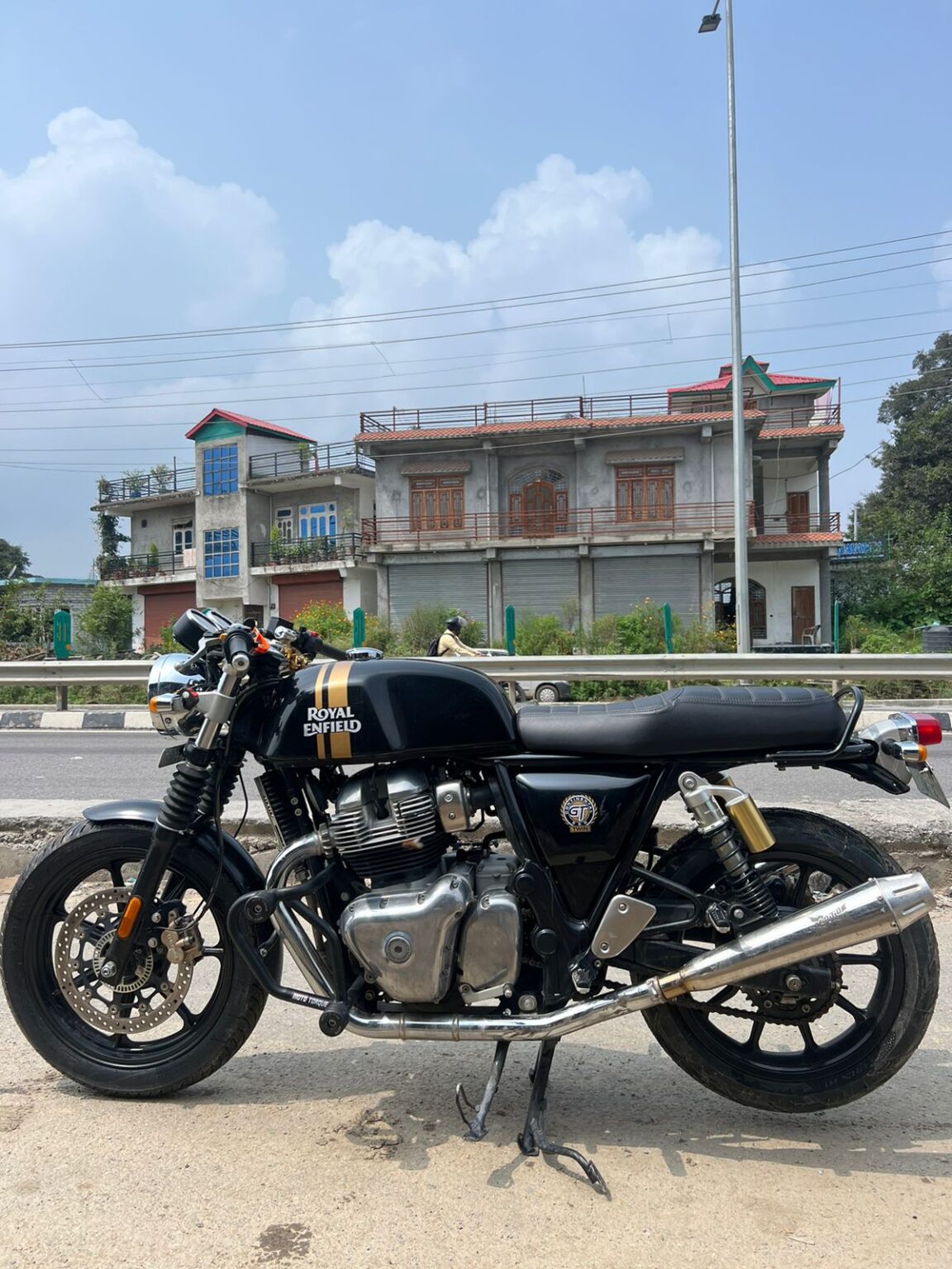 17 Inch Alloy Wheels – Himalayan, Interceptor & GT Rims